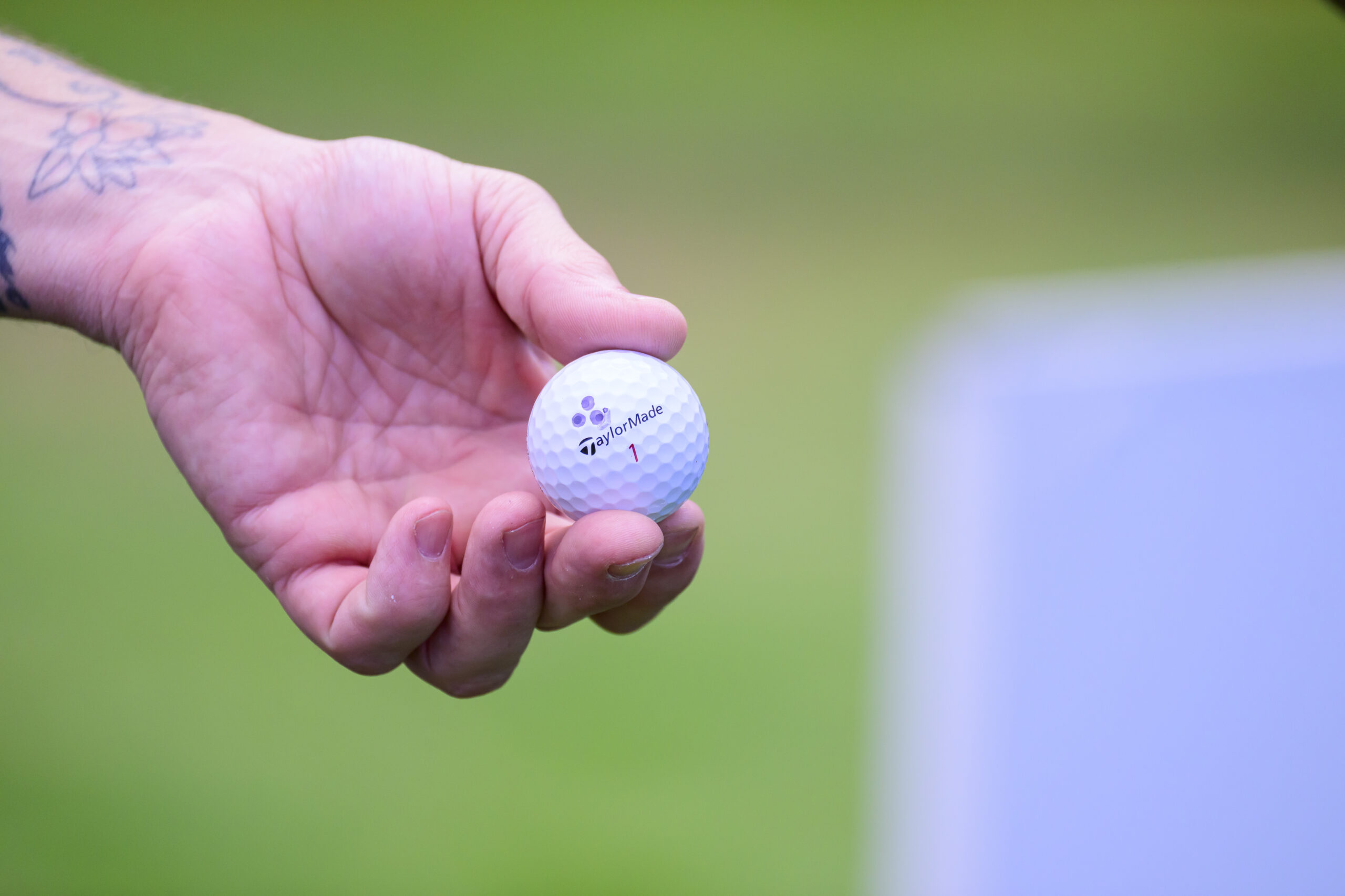 What Do The Numbers On Golf Balls Mean? | iGolf